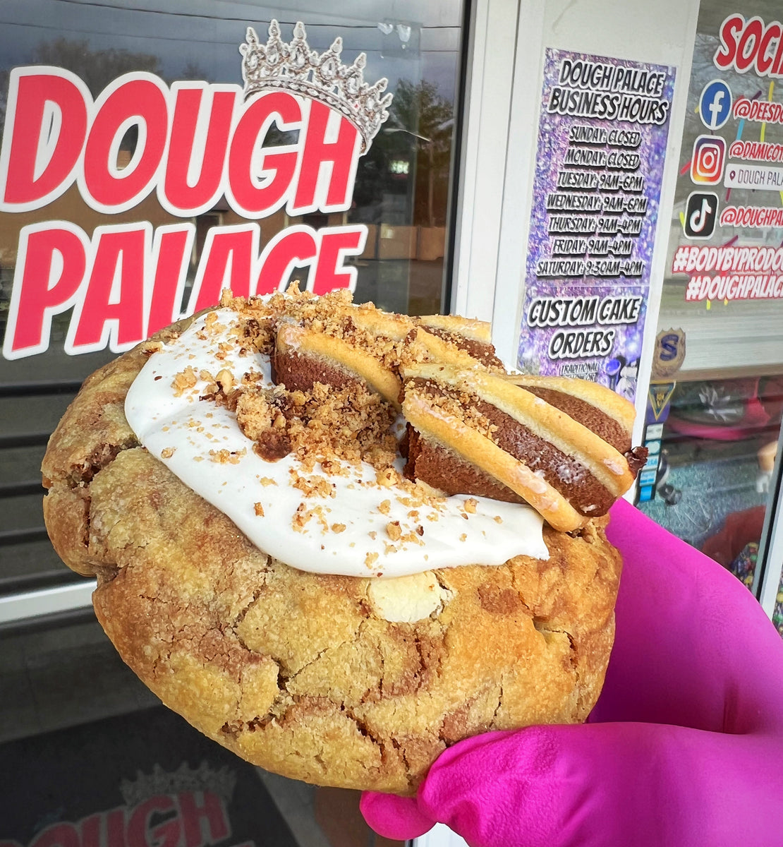 Nutella Swirl Glam Cookie🐰 – DOUGH PALACE